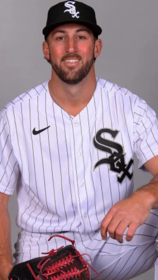 Interact with your favorite stars